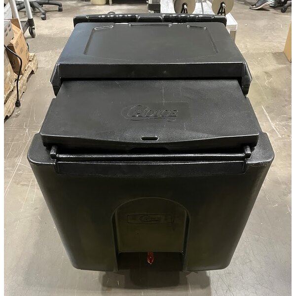 Scratch and Dent Choice 125 lb. Black Mobile Ice Bin