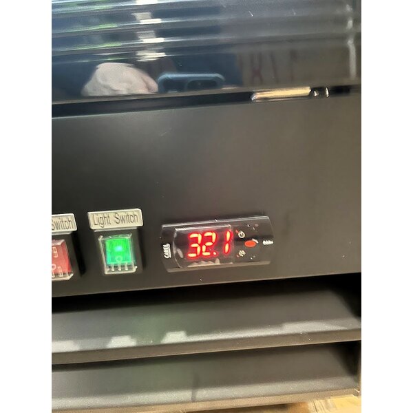 Scratch and Dent Avantco GDC-15-HC 25 5/8" Black Customizable Swing ...