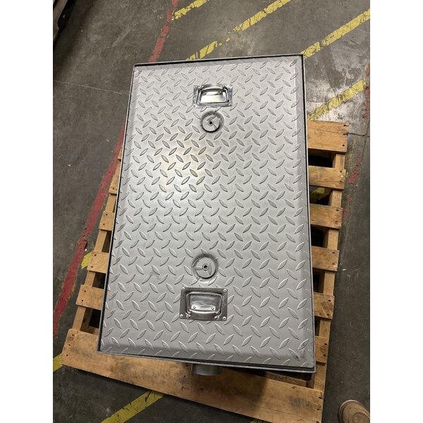 Scratch and Dent Regency 70 lb. 35 GPM Grease Trap with 3" Non-Threaded ...