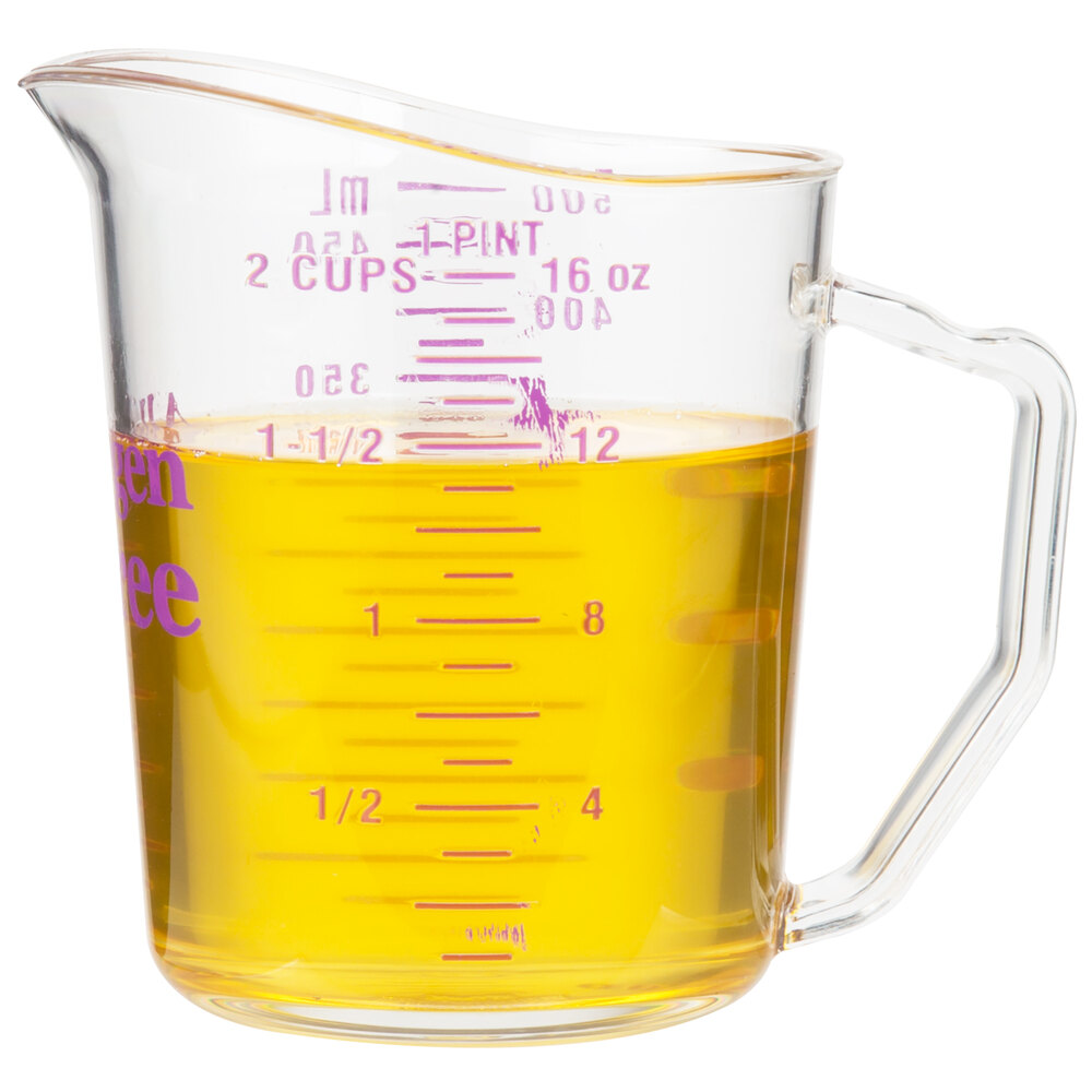 Cambro 50MCCW441 Camwear 1 Pint Allergen Free Purple Measuring Cup