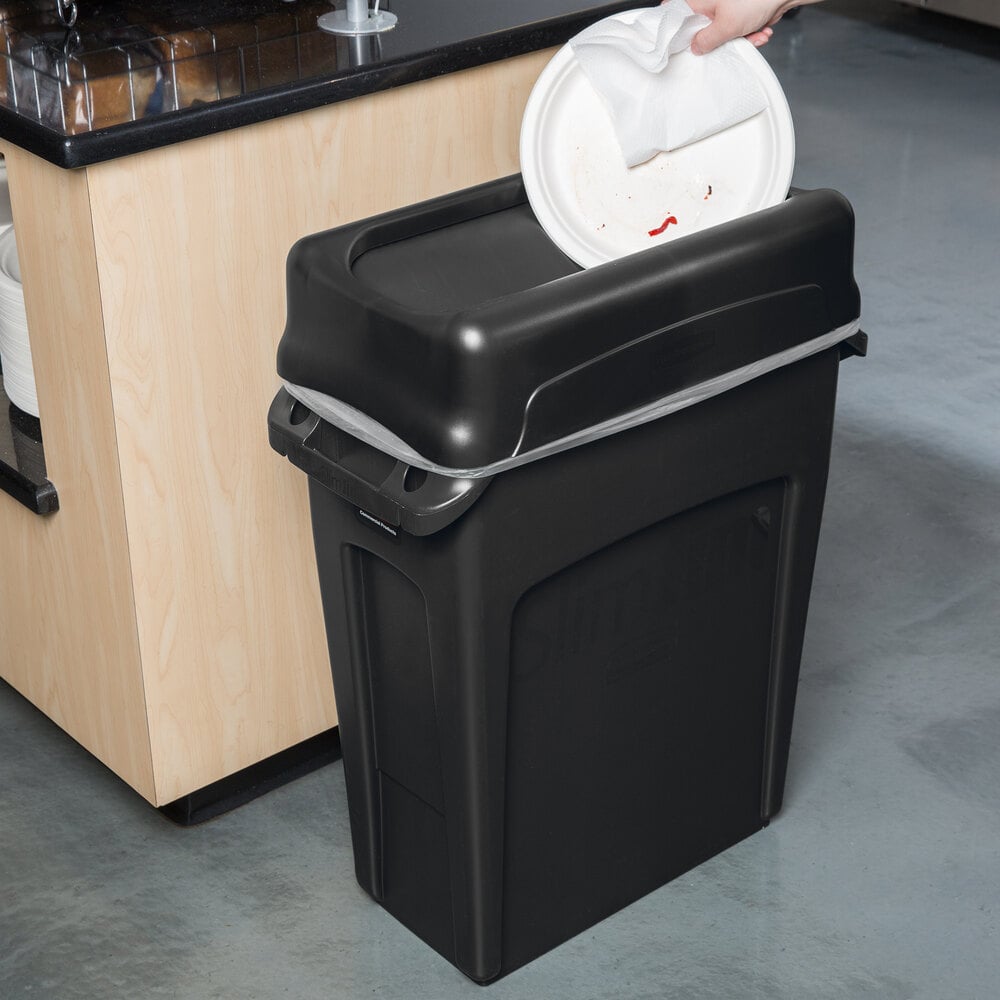 Rubbermaid Slim Jim 64 Qt. / 16 Gallon Black Rectangular Trash Can with ...