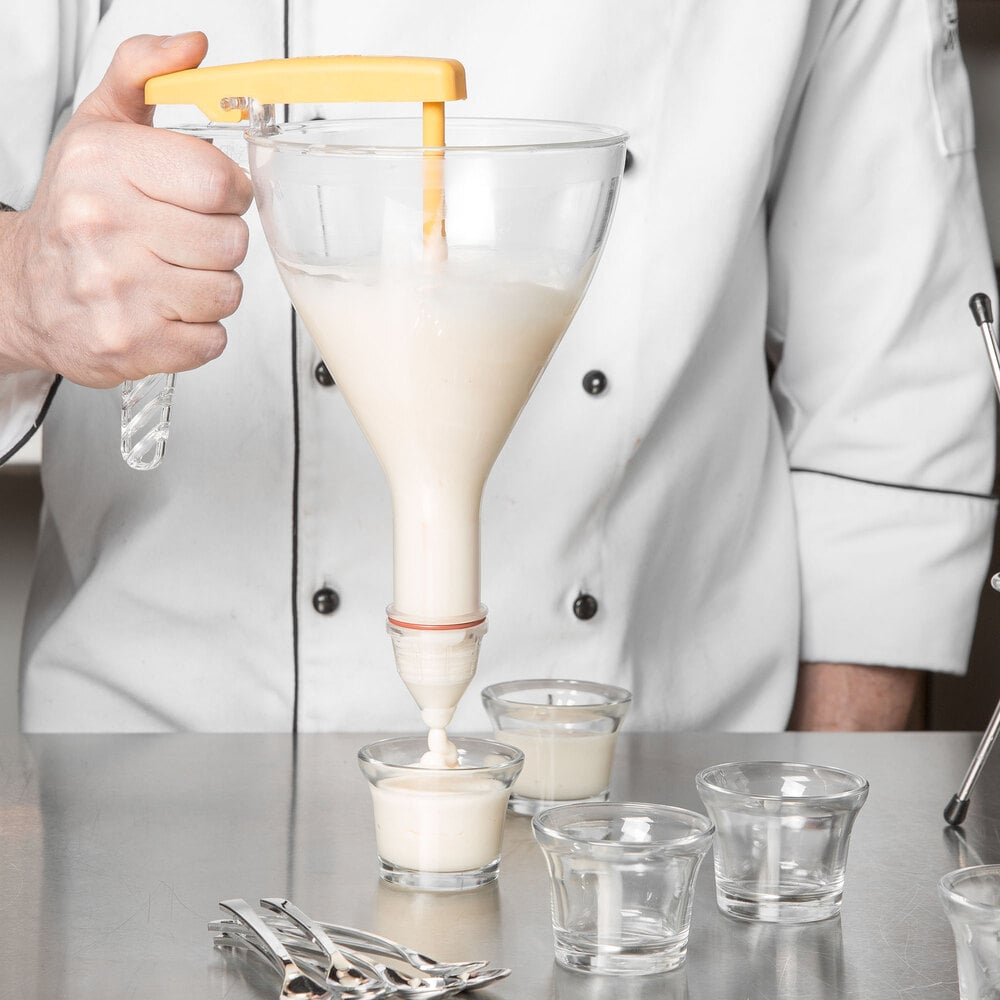 Matfer Bourgeat 116601 0.75 Qt. Polycarbonate Automatic Dispenser ...