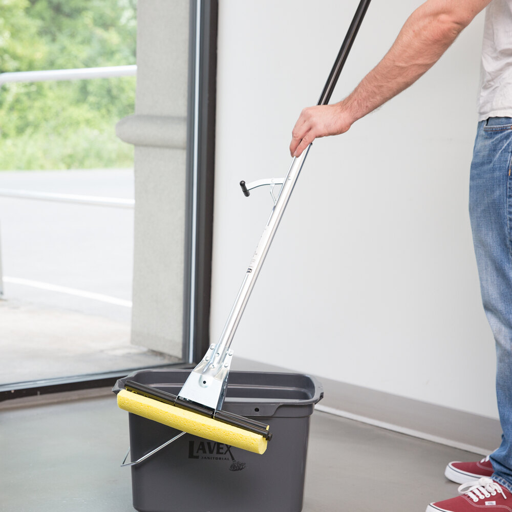 Rubbermaid FG643500BRNZ 12" Cellulose Sponge Mop