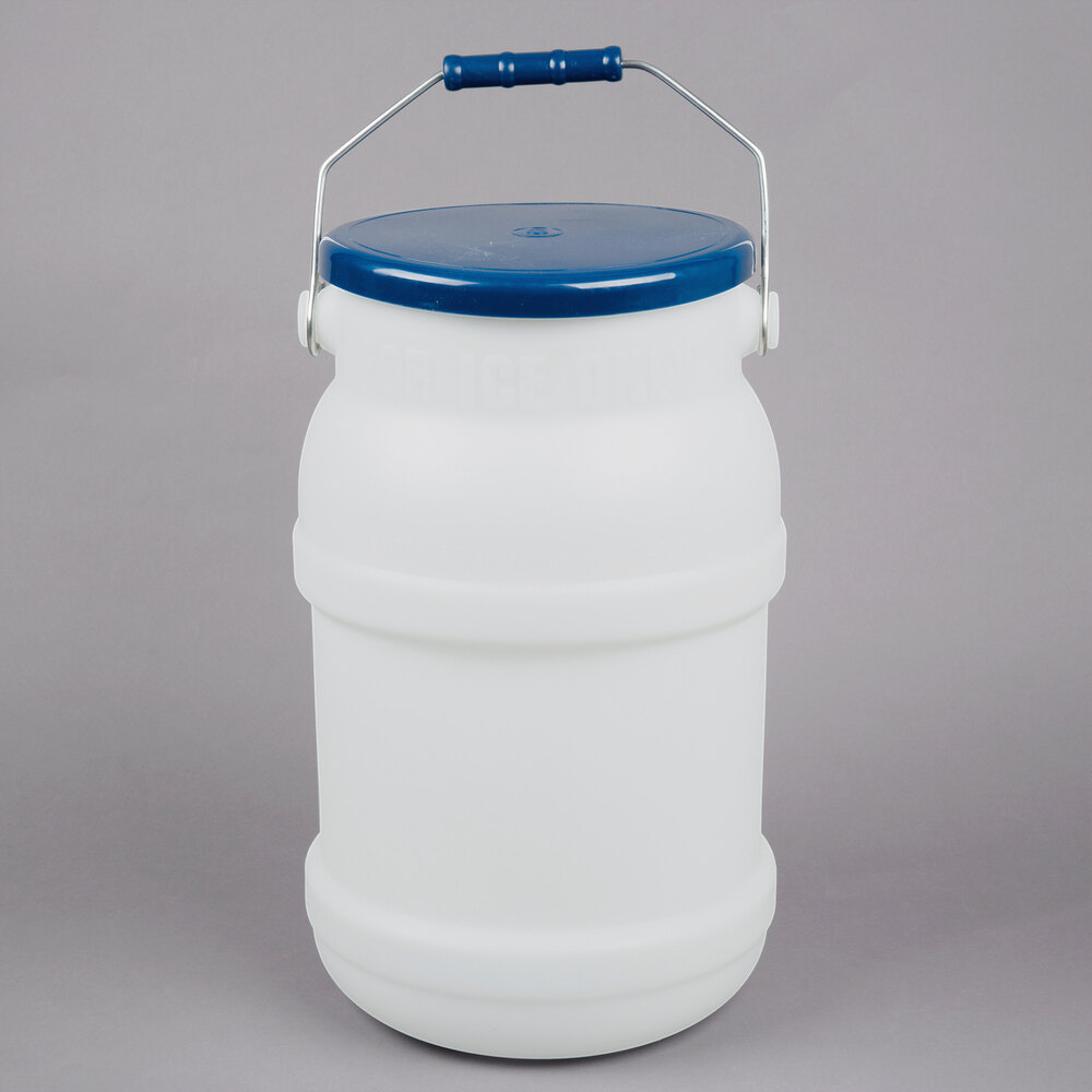 Choice 5 Gallon Ice Tote Kit with 12 oz. Scoop and Scoop Holder