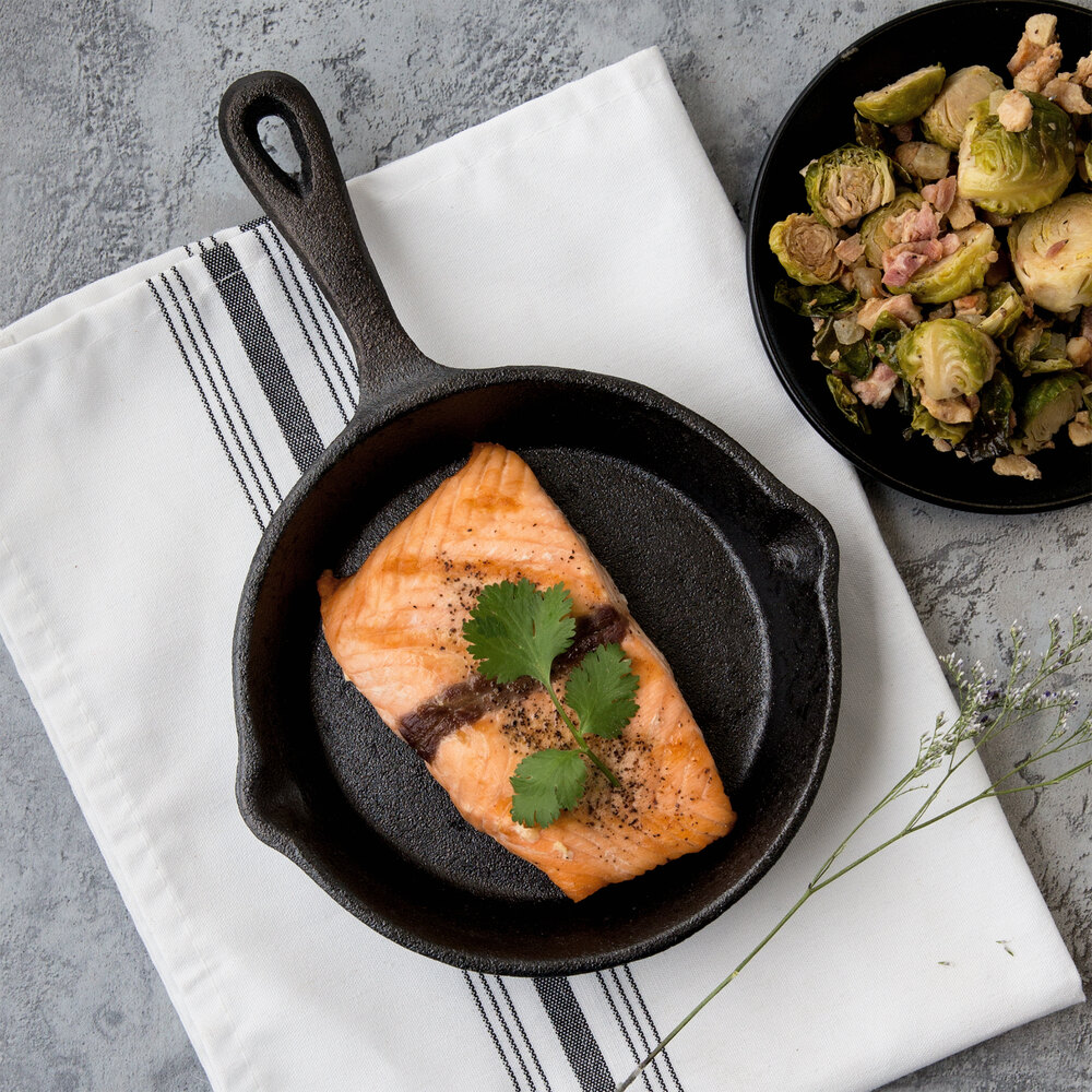 Choice 6" Pre-Seasoned Mini Cast Iron Skillet