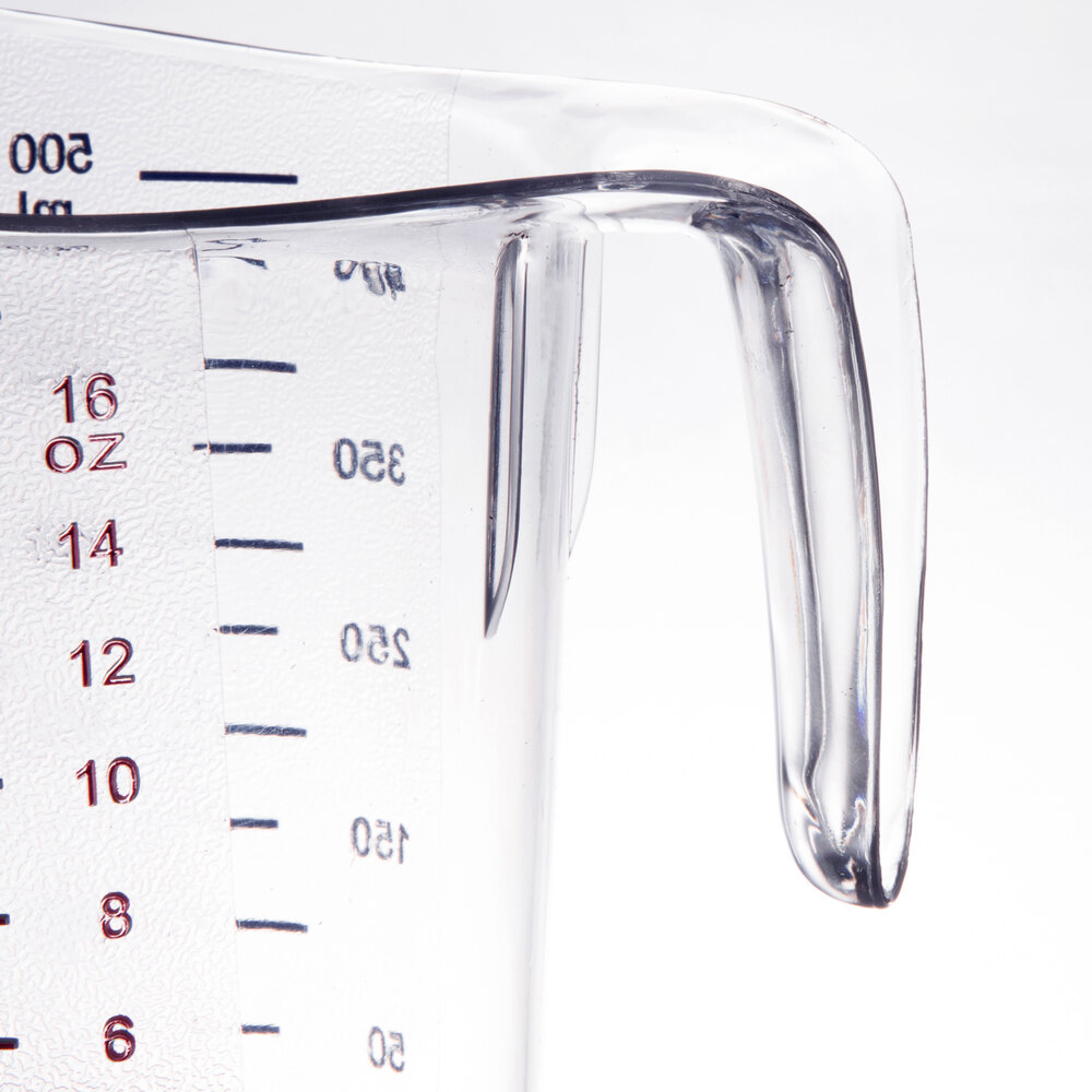 Choice 1 Pint Clear Plastic Measuring Cup with Gradations