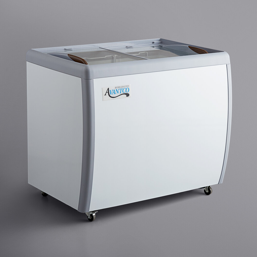 Avantco DFF9-HCL 39" Flat Top Display Ice Cream Freezer