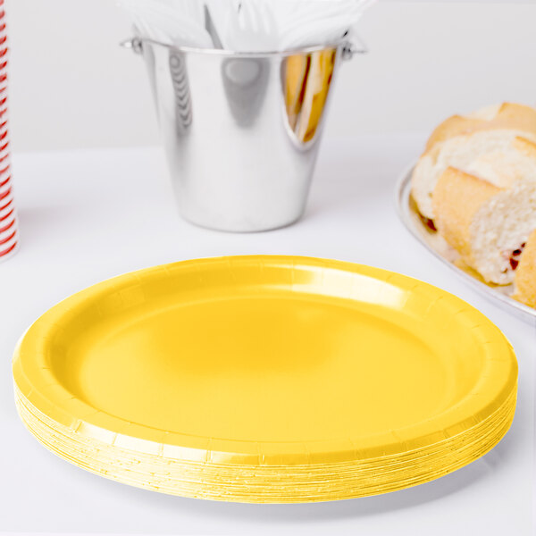Creative Converting 471021B 9" School Bus Yellow Paper Plate - 24/Pack