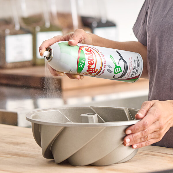 Pan Sprease 16 oz. All-Purpose Release Spray - 6/Case