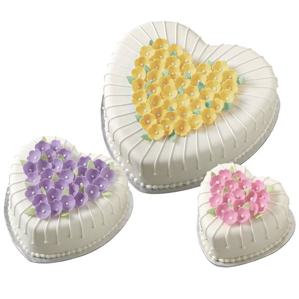 Wilton Decorator Preferred 4-Piece Heart-Shaped Cake Pan Set
