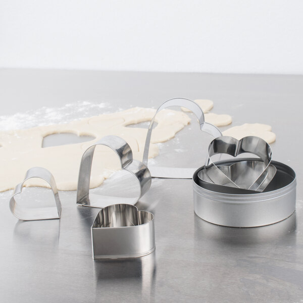 Ateco 6-Piece Heart Cookie Cutter Set - WebstaurantStore