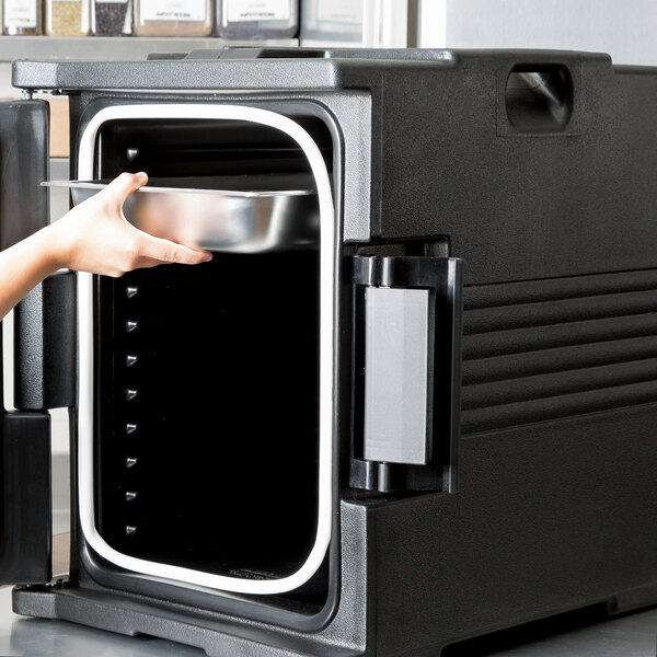 Cambro UPC400110 Black Pan Carrier | Cambro Camcarrier UPC400110