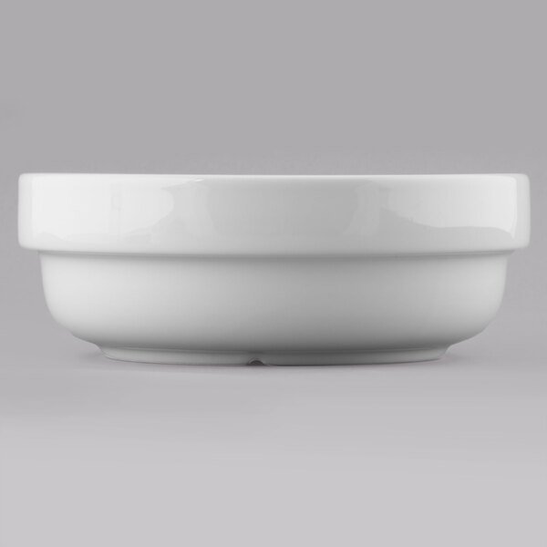 Tuxton BPB-620 DuraTux 62 oz. Bright White China Stackable Salad Bowl - 12/Case