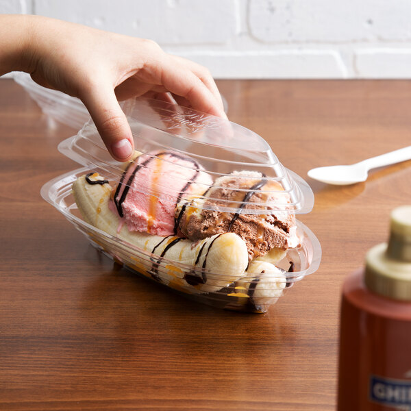 Carnival King 8 oz. Clear Plastic Banana Split Boat - 125/Pack