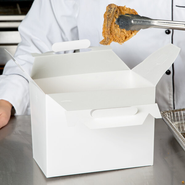 8 7/8" x 5" x 6 3/4" White Barn Take Out Dinner / Chicken Box with ...