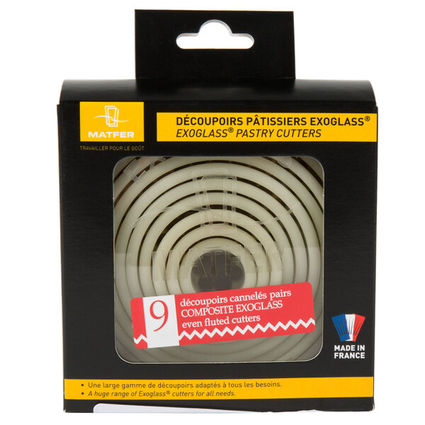 Matfer Bourgeat 150101 9-Piece Exoglass Round Non-Stick Fluted Pastry ...
