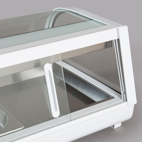 Avantco RSD-71-HC 71" Countertop Refrigerated Sushi Display Case