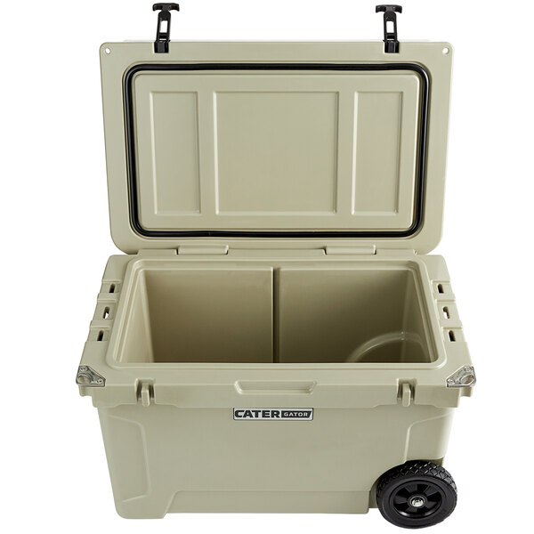 CaterGator CG45TANW Tan 45 Qt. Mobile Rotomolded Extreme Outdoor Cooler ...