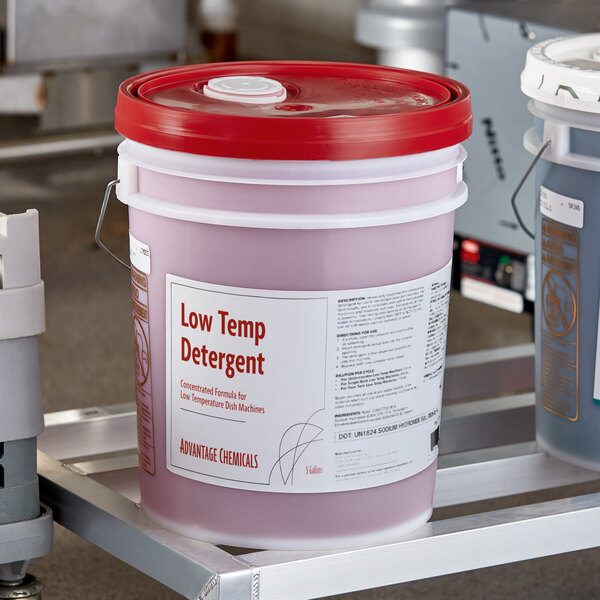 Advantage Chemicals 5 gallon / 640 oz. Low Temperature Concentrated ...