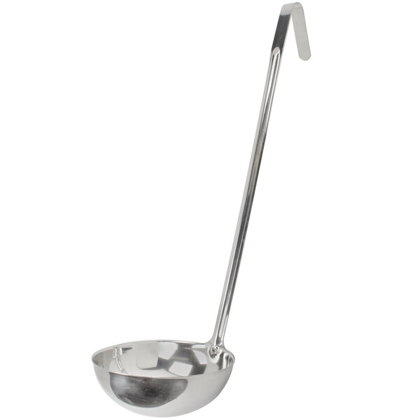 32 oz. One-Piece Stainless Steel Ladle / Dipper