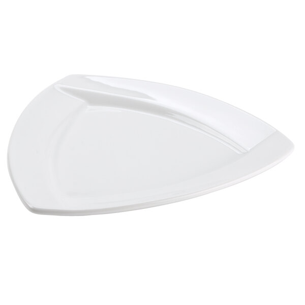 Tuxton BWZ-102J DuraTux 10 1/8" White Triangle China Plate - 12/Case