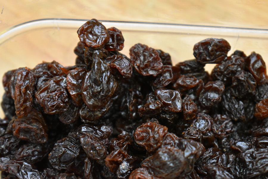 Bulk Raisins - 30 lb. California Select Raisins