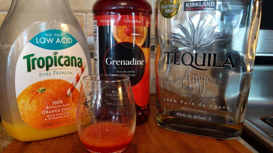 Regal Cocktail 1 Liter Grenadine Syrup