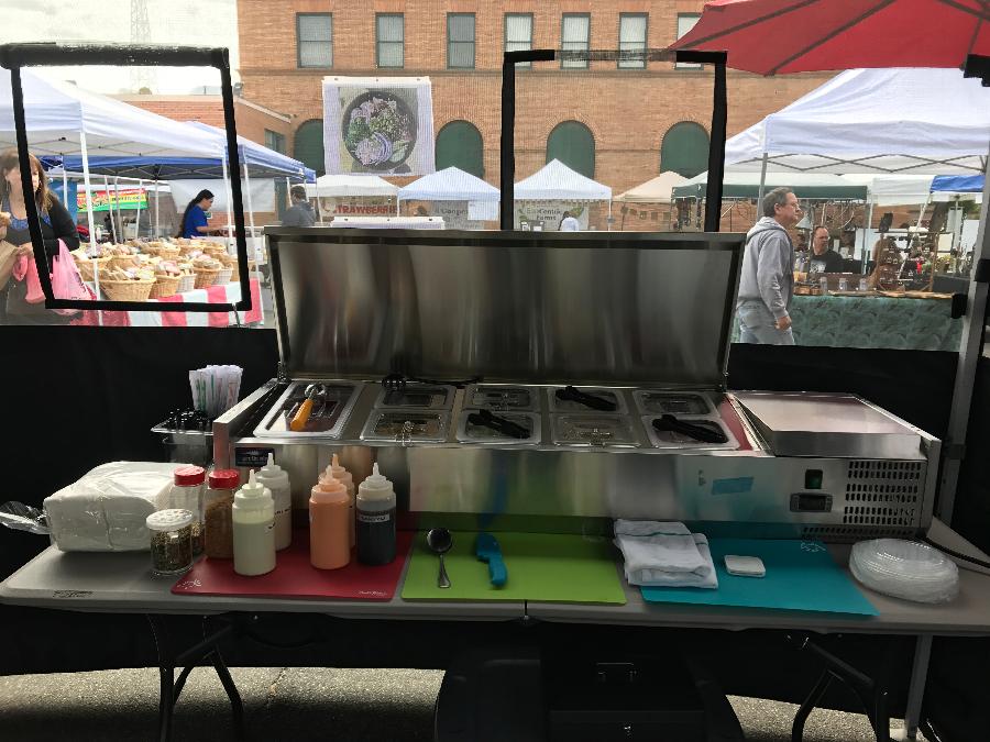 Arctic Air ACP55 55" Refrigerated Countertop Condiment Prep Station