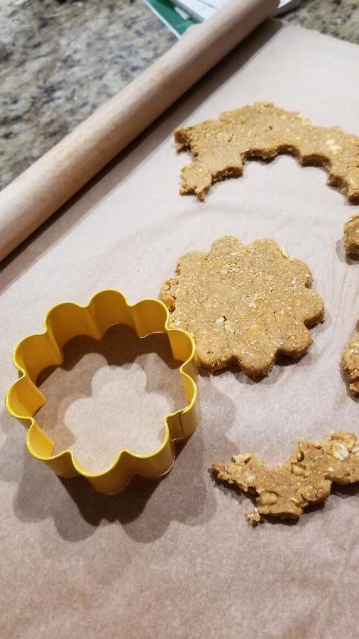 Wilton 2308-1306 3" Metal Flower Cookie Cutter