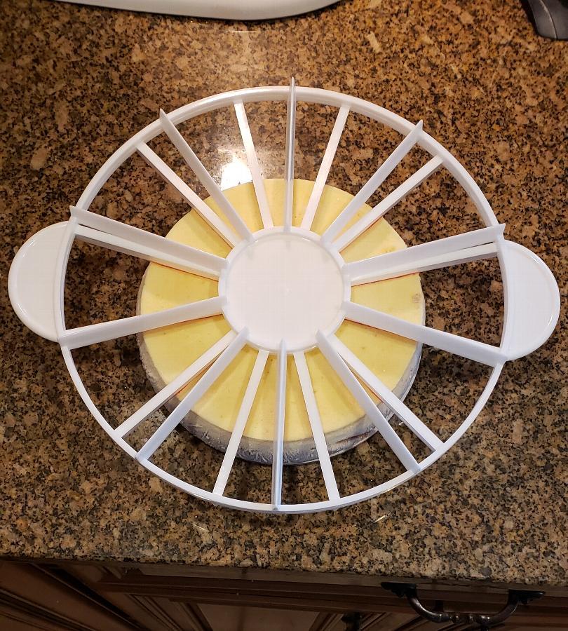 Ateco 1327 10 1/2" Double-Sided Cake Marker - 10-12 Slices