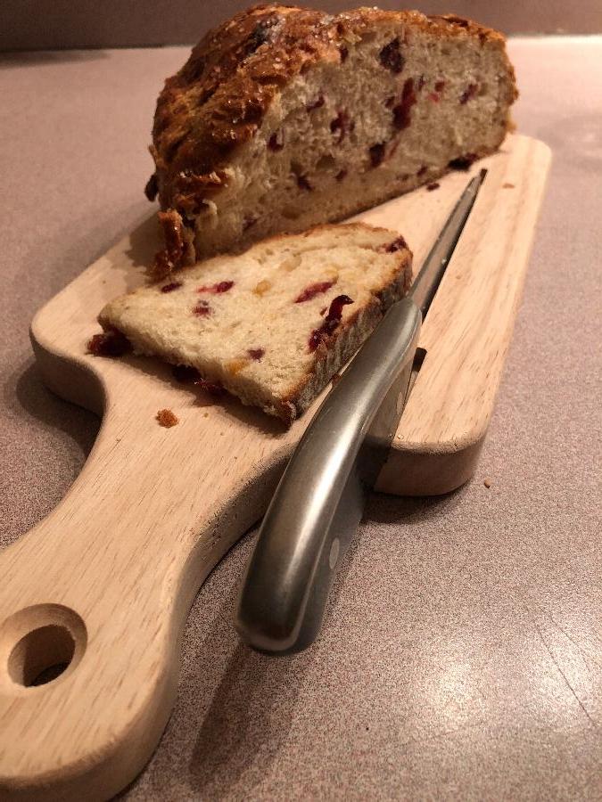 Choice 13" x 5 1/2" x 3/4" Small Wooden Bread Cutting Board with Knife ...