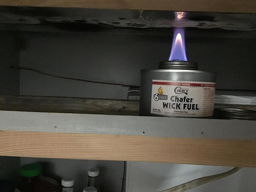 Choice 6 Hour Wick Chafing Dish Fuel with Safety Twist Cap - 24/Case