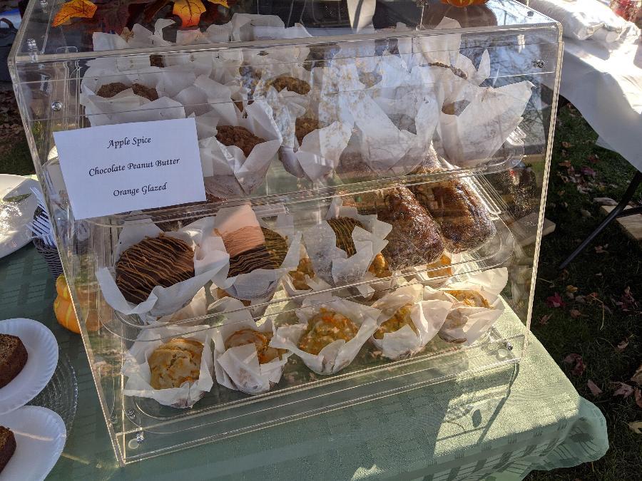 Bakery Display Case w/ 3 Shelves (Made of Durable Acrylic)