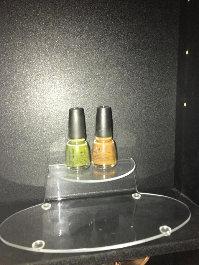 Cal-Mil 809-12 Clear One Shelf Amenity Tray - 9 3/4" x 4 1/2" x 2 1/2"