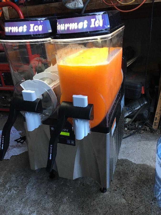 Bunn Ultra-2 Slushy & Frozen Drink Machine | WebstaurantStore