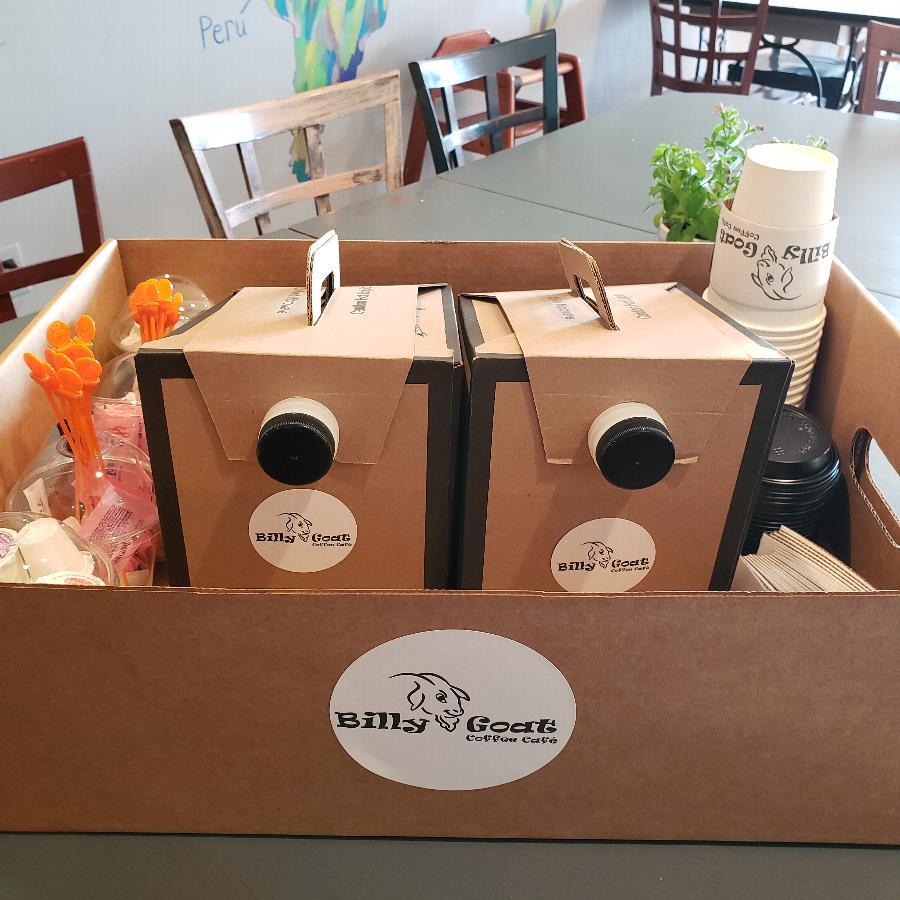 Catering Boxes: Corrugated Cardboard Trays (25/Case)