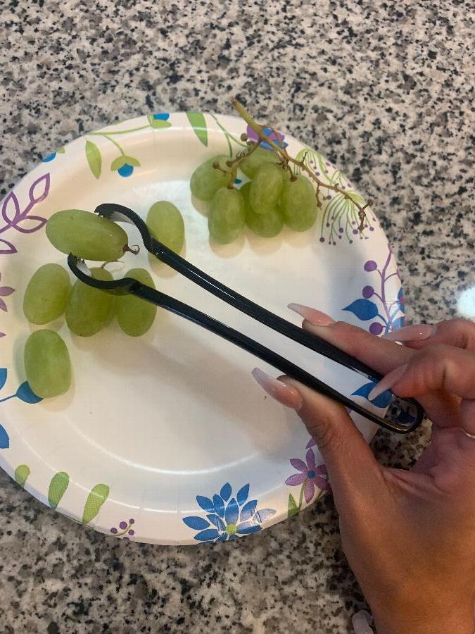 Carlisle 480603 Carly 6" Black Plastic Pom Tongs