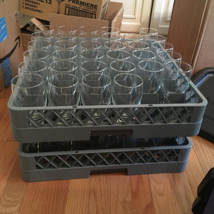 Noble Products 25-Compartment Gray Full-Size Glass Rack - 19 3/8" x 19 ...