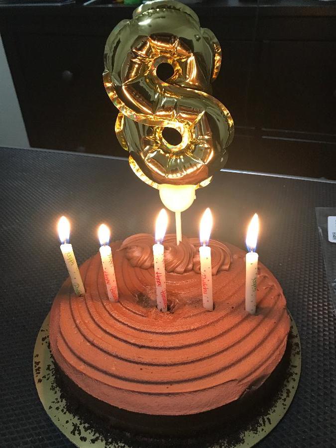 Creative Converting 331864 9" Gold "8" Balloon Cake Topper