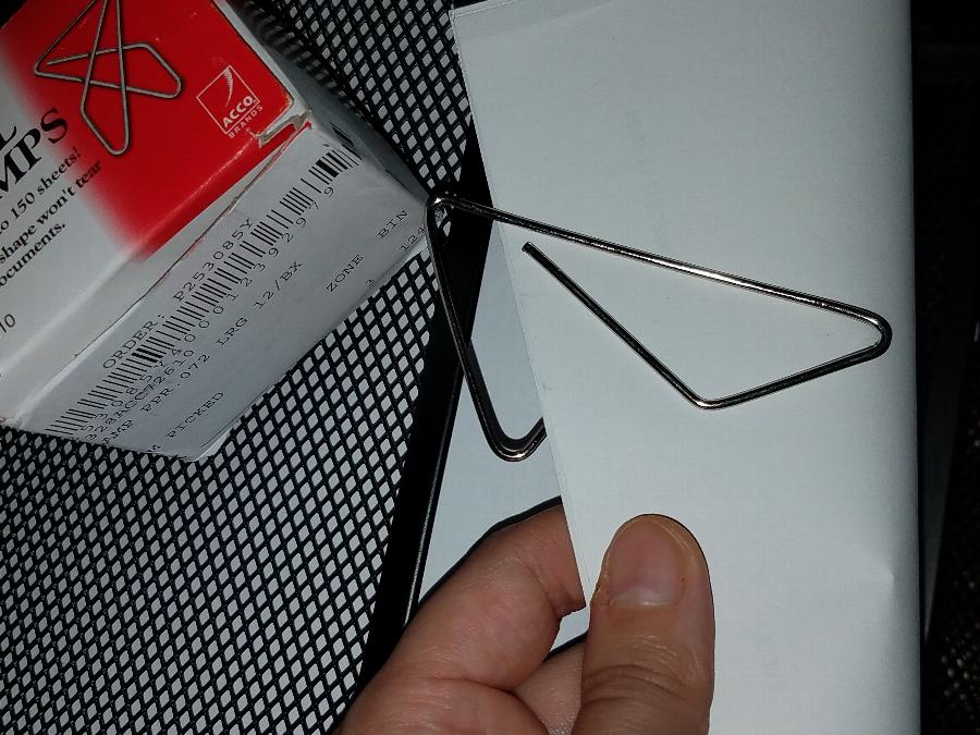 Acco 72610 Large 2 5/8" Metal Paper Clamp - 12/Box