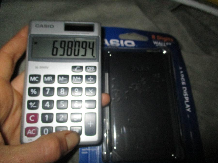 Casio SL300SV 8-Digit LCD Solar / Battery Powered Handheld Calculator