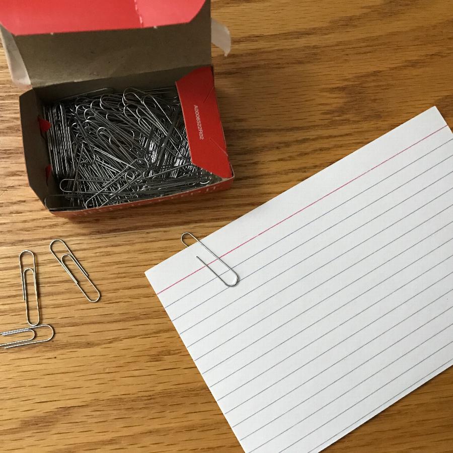 Universal #1 Standard Paper Clips (Silver) - 100/Box