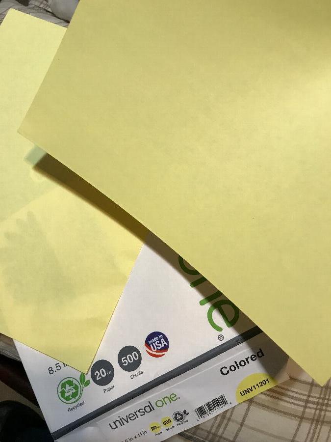 Universal Office UNV11201 8 1/2" x 11" Canary Ream of 20# Color Copy ...