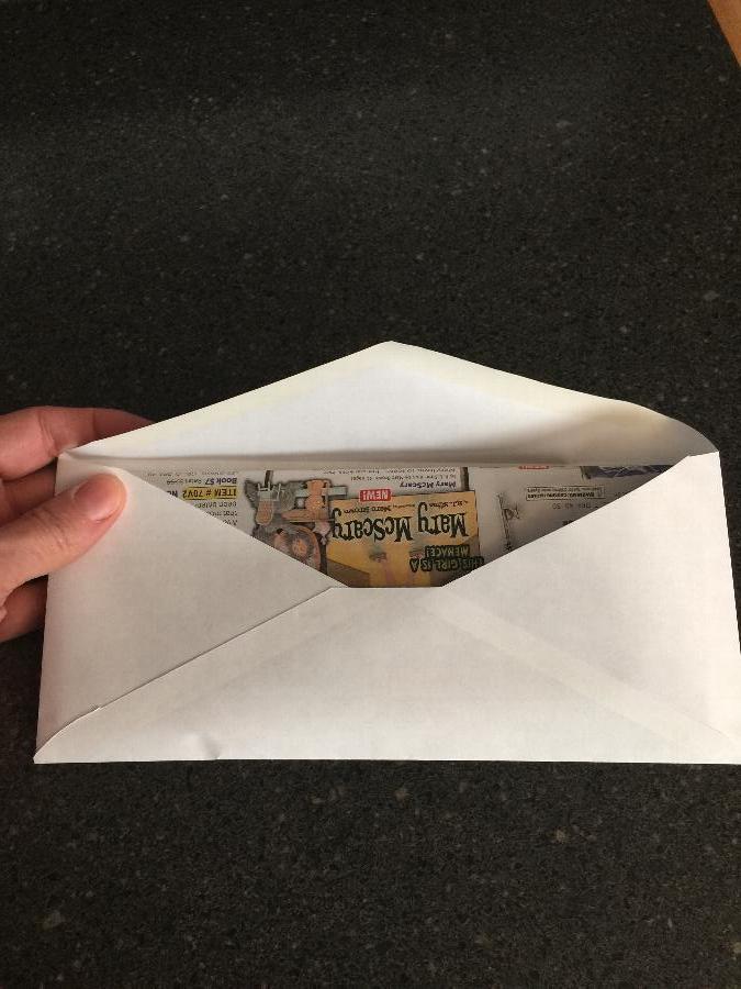 Universal UNV36319 #10 4 1/8" x 9 1/2" White Diagonal Seam Business ...