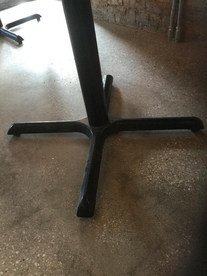 Lancaster Table & Seating 1/4" Self Adjusting Leveling Table Foot - 4/Pack