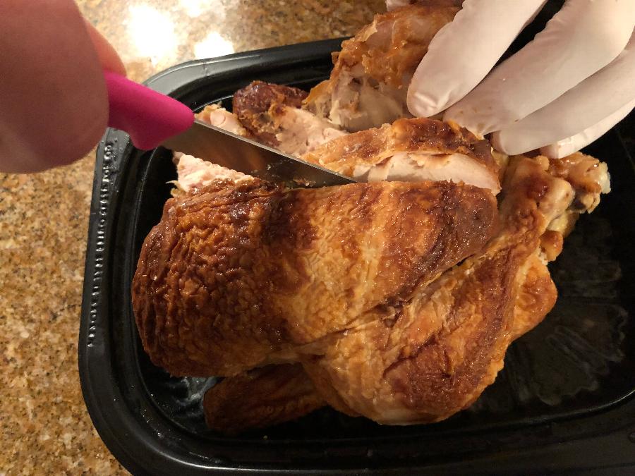 Victorinox 6.7836.L115 4 1/2" Utility Knife with Pink Handle