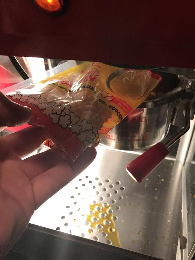 Carnival King All-In-One Popcorn Kit for 4 oz. Popper - 24/Case