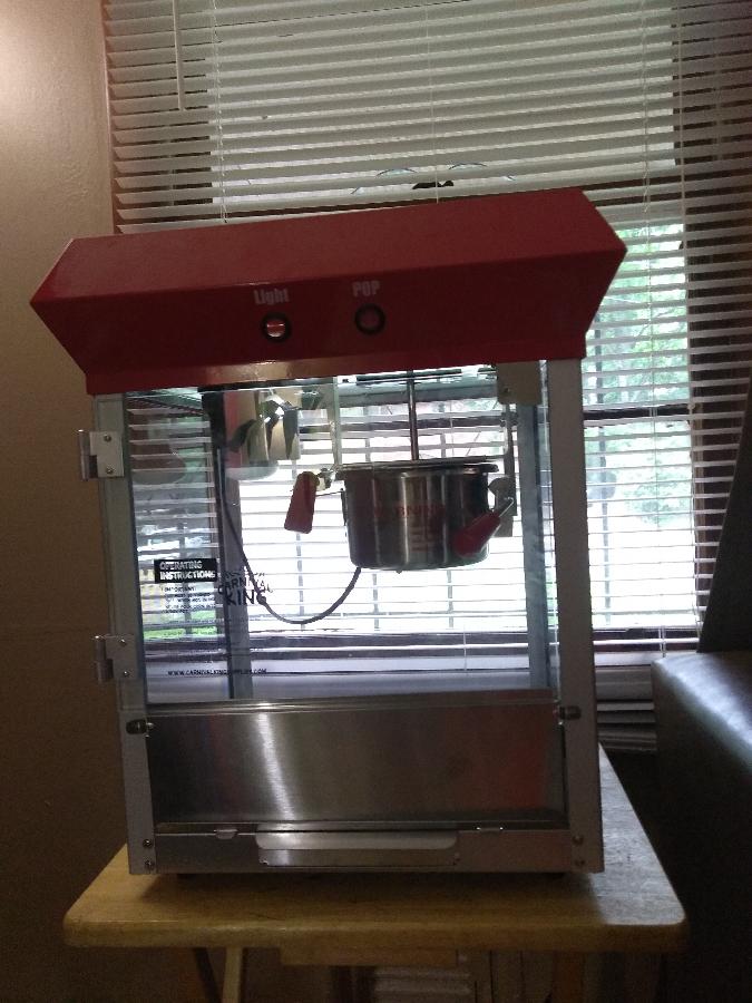 4 oz. Popcorn Machine - Carnival King Popcorn Maker