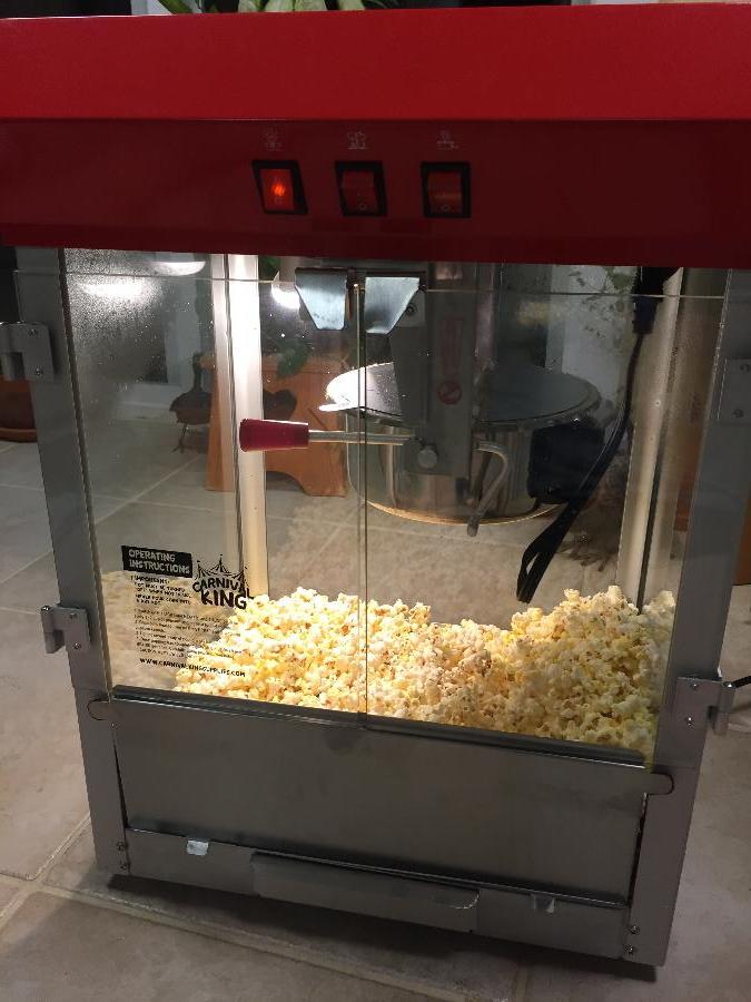 Carnival King 8 oz. Popcorn Machine | WebstaurantStore