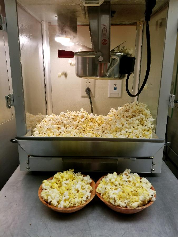 Carnival King 8 oz. Popcorn Machine | WebstaurantStore